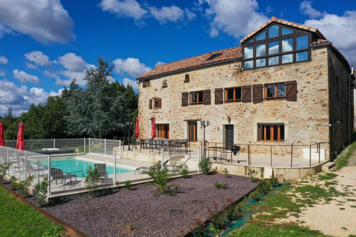 265 M² Gîte ∙ 6 Chambres ∙ 15 Personnes - Tarn