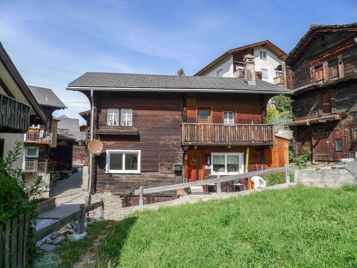 50 M² Ferienwohnung ∙ 3 Schlafzimmer ∙ 5 Gäste - Visperterminen