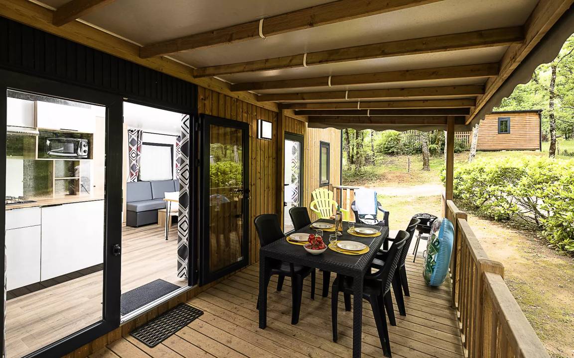 29 M² Mobil-home ∙ 2 Chambres ∙ 5 Personnes - Souillac