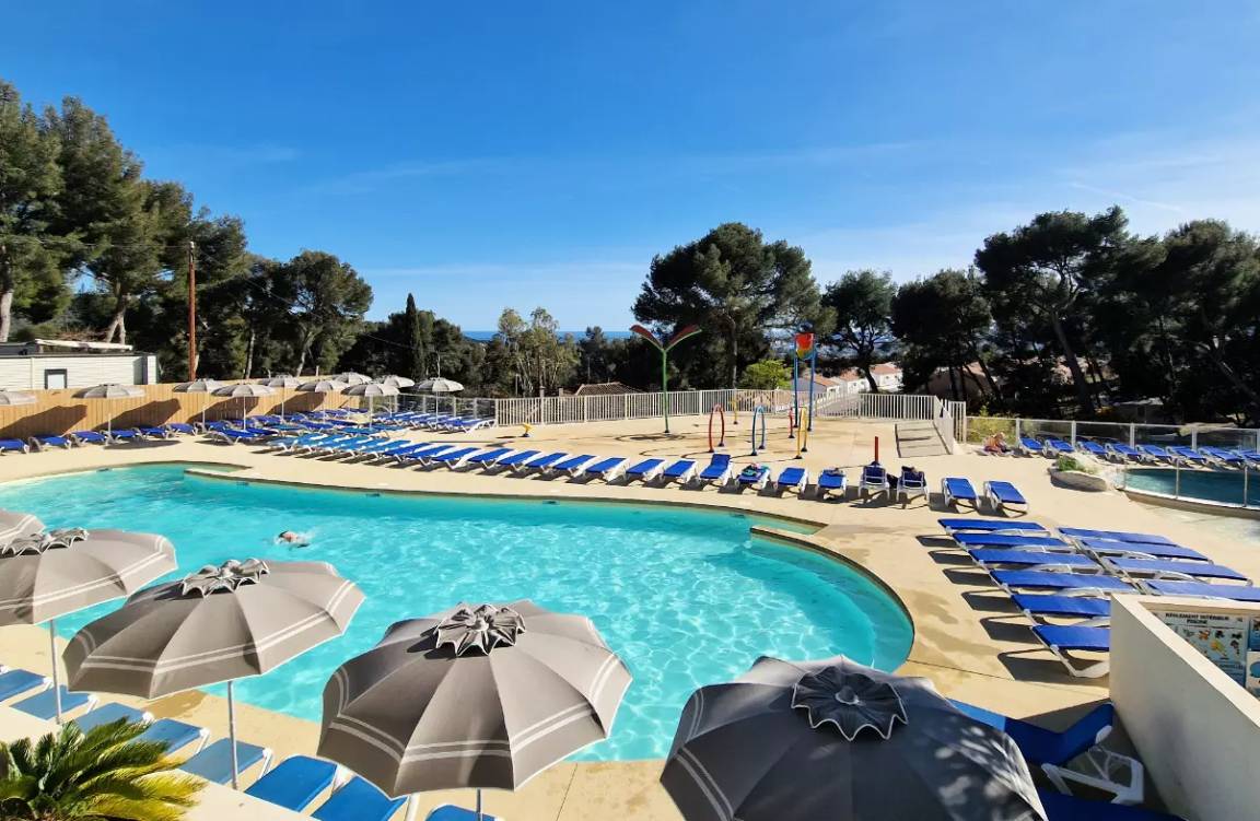 20 M² Mobil-home ∙ 1 Chambre ∙ 2 Personnes - Cassis