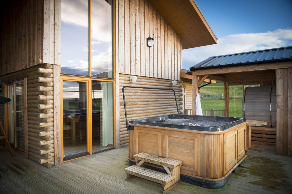 Cottage ∙ 4 Bedrooms ∙ 8 Guests - Cawdor Castle and Gardens