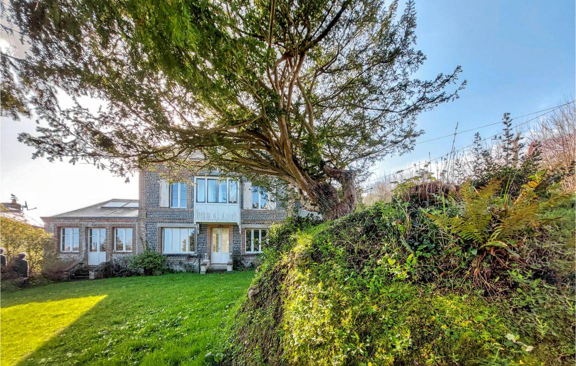 200 M² Maison De Vacances ∙ 4 Chambres ∙ 6 Personnes - Étretat