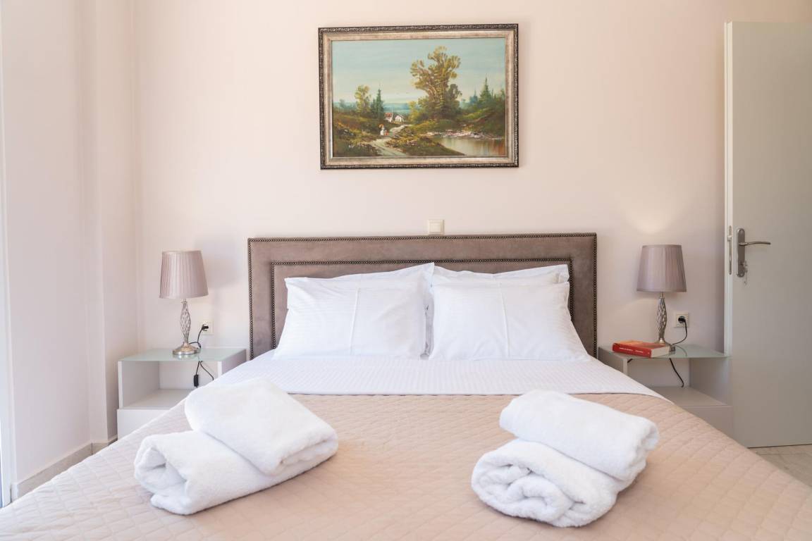 70 M² Appartement ∙ 1 Slaapkamer ∙ 3 Gasten - Katelios