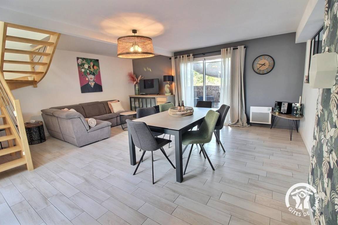 96 M² Gîte ∙ 3 Chambres ∙ 6 Personnes - Langueux