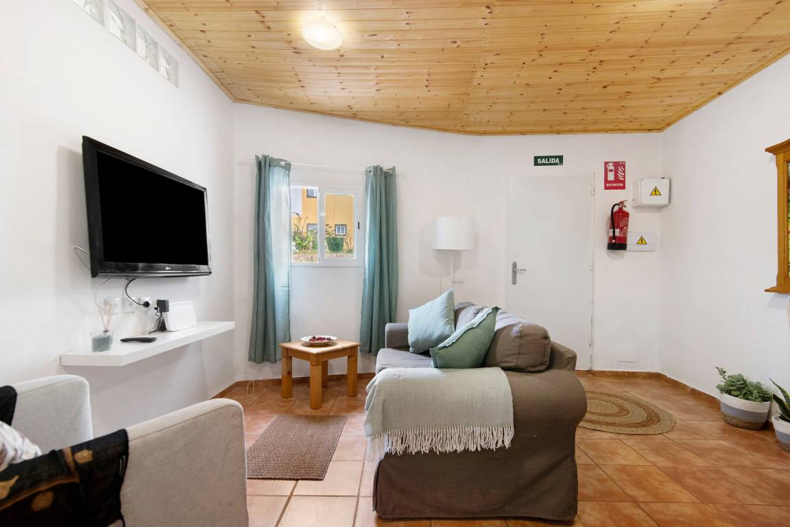84 M² Apartamento ∙ 2 Habitaciones ∙ 3 Huéspedes - Teror