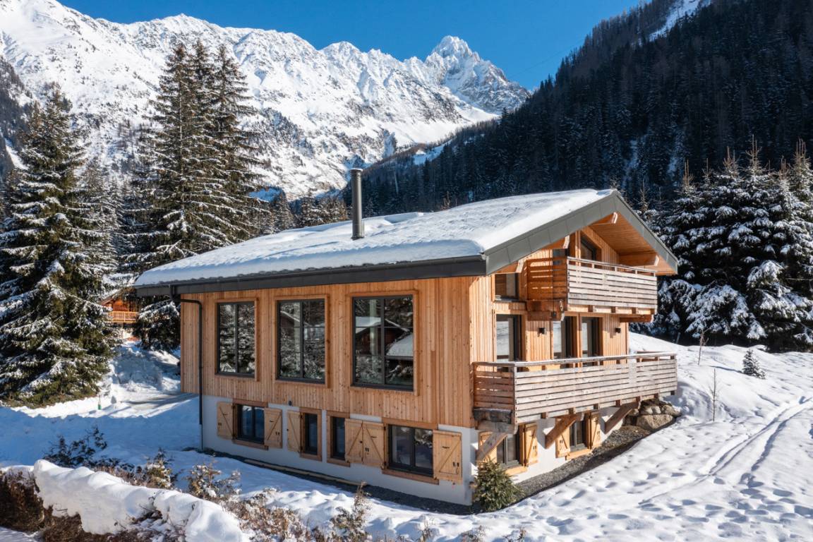 220 M² Chalet ∙ 4 Bedrooms ∙ 10 Guests - Argentière