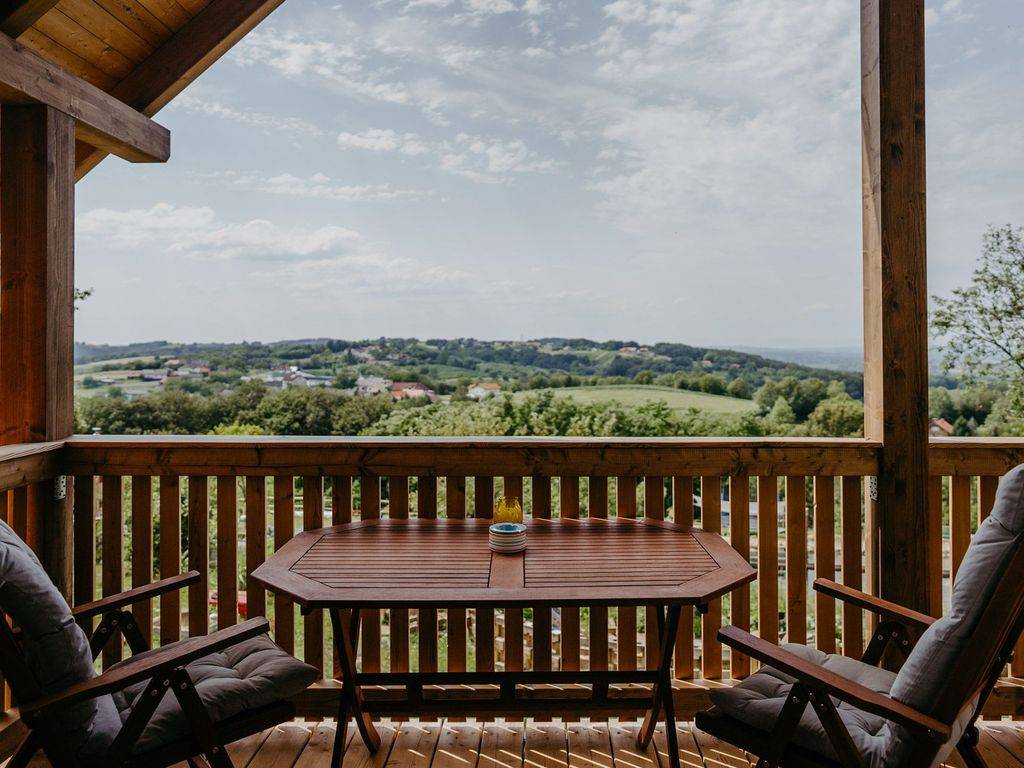 70 M² Ferienwohnung ∙ 1 Schlafzimmer ∙ 5 Gäste - Burgenland