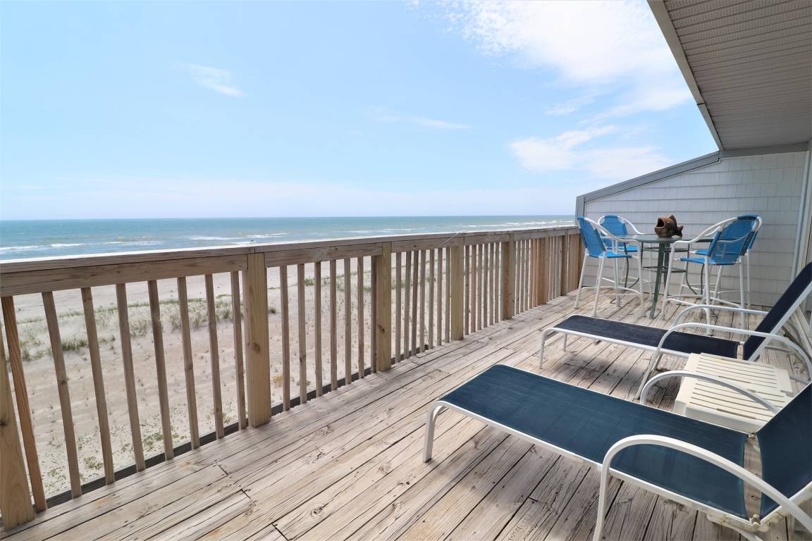 Apartment ∙ 2 Bedrooms ∙ 4 Guests - Topsail Beach, NC