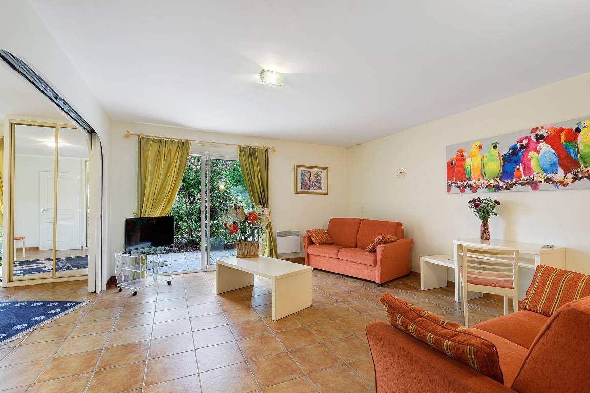 50 M² Chambre D'hôtes ∙ 1 Chambre ∙ 4 Personnes - Brive-la-Gaillarde