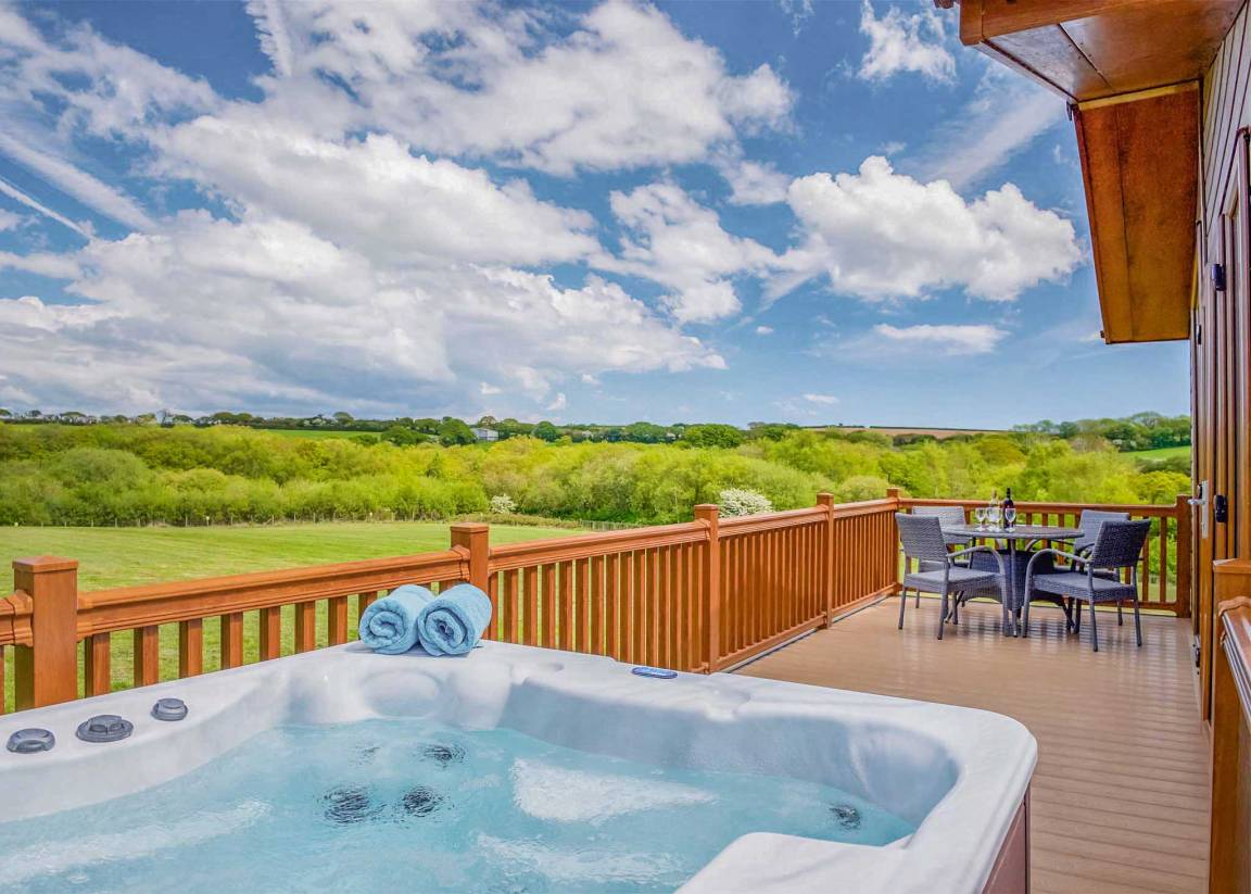 Chalet ∙ 2 Bedrooms ∙ 4 Guests - Cornwall