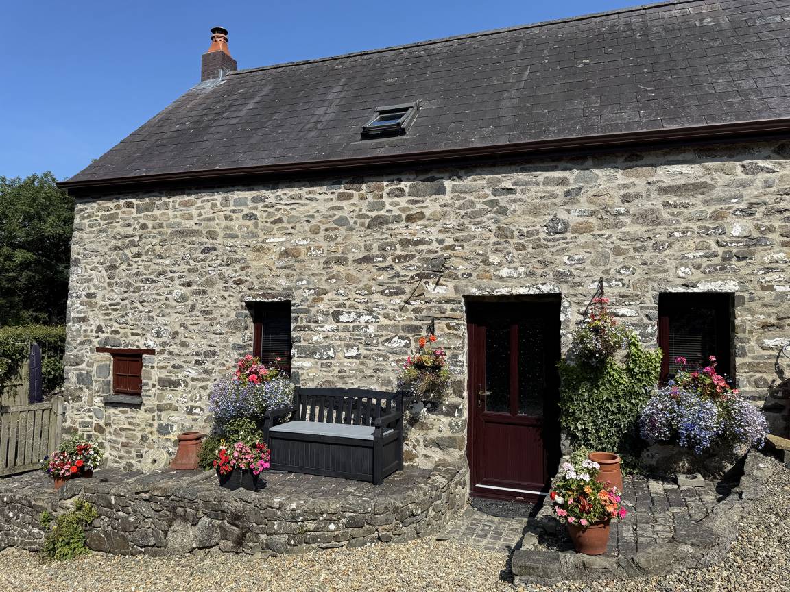 Cottage ∙ 2 Bedrooms ∙ 4 Guests - New Quay