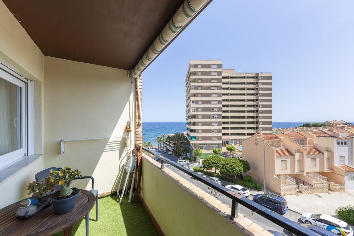 75 M² Apartment ∙ 2 Bedrooms ∙ 5 Guests - Almería