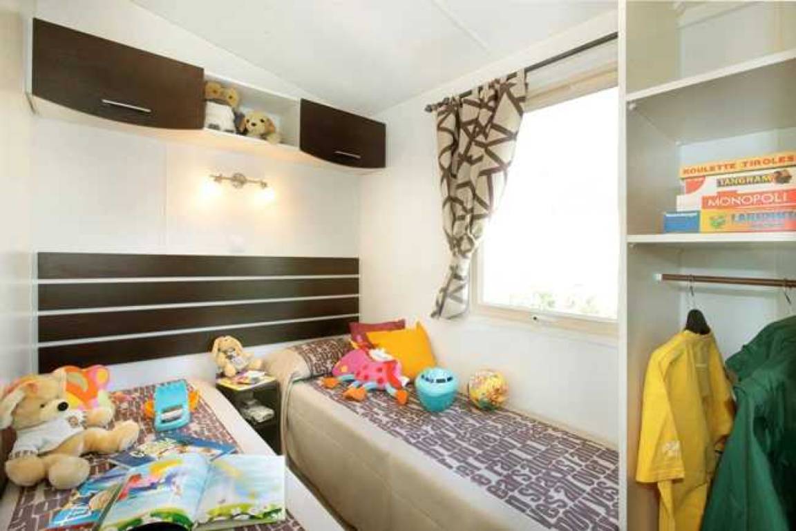 30 M² Camping ∙ 2 Chambres ∙ 4 Personnes - Albi