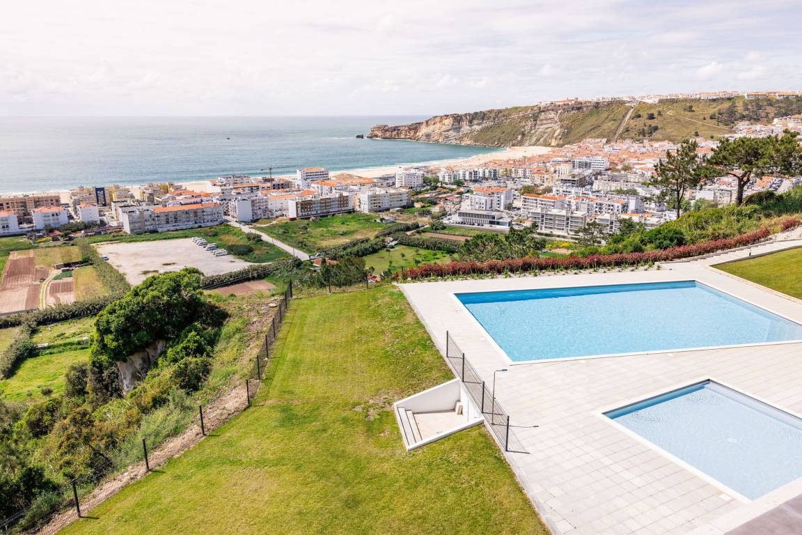 89 M² Appartement ∙ 2 Slaapkamers ∙ 4 Gasten - Nazaré