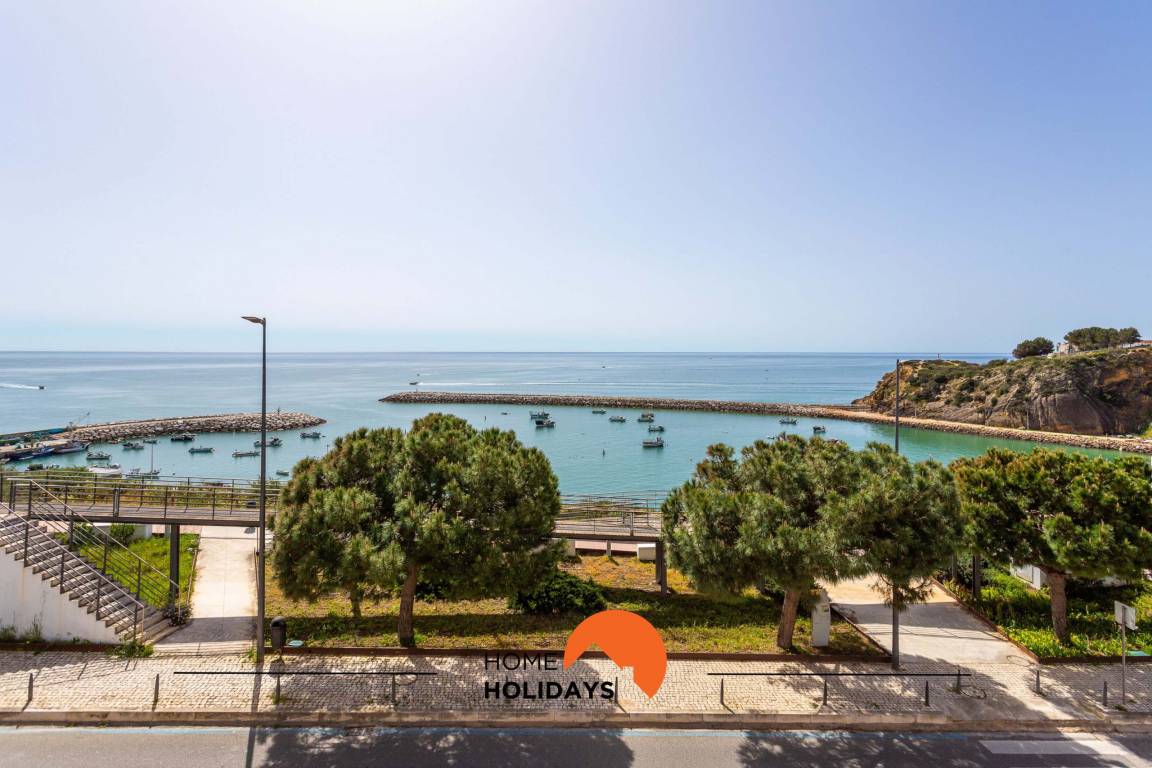 70 M² Apartment ∙ 2 Bedrooms ∙ 4 Guests - Guia