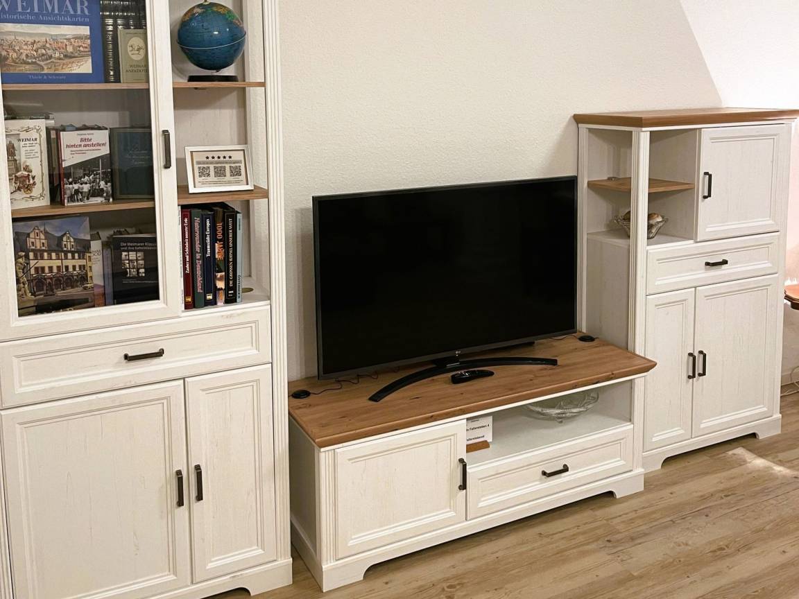 91 M² Ferienwohnung ∙ 1 Schlafzimmer ∙ 6 Gäste - Weimar