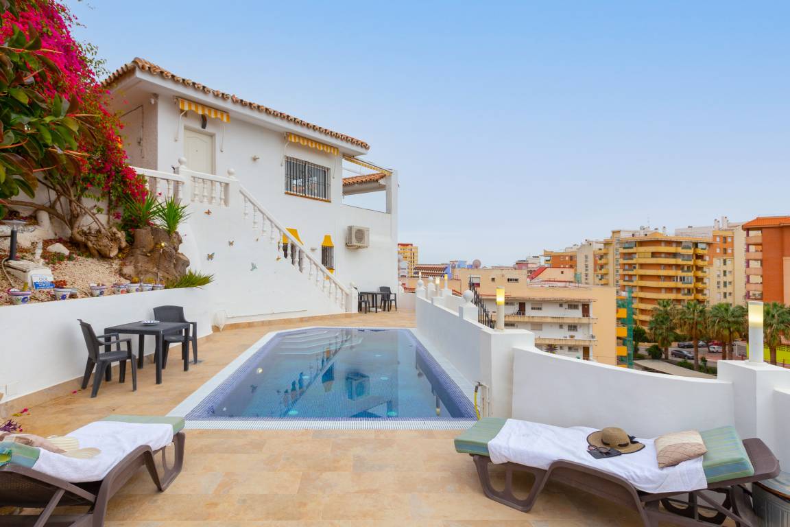 85 M² Villa ∙ 3 Bedrooms ∙ 8 Guests - Benalmádena