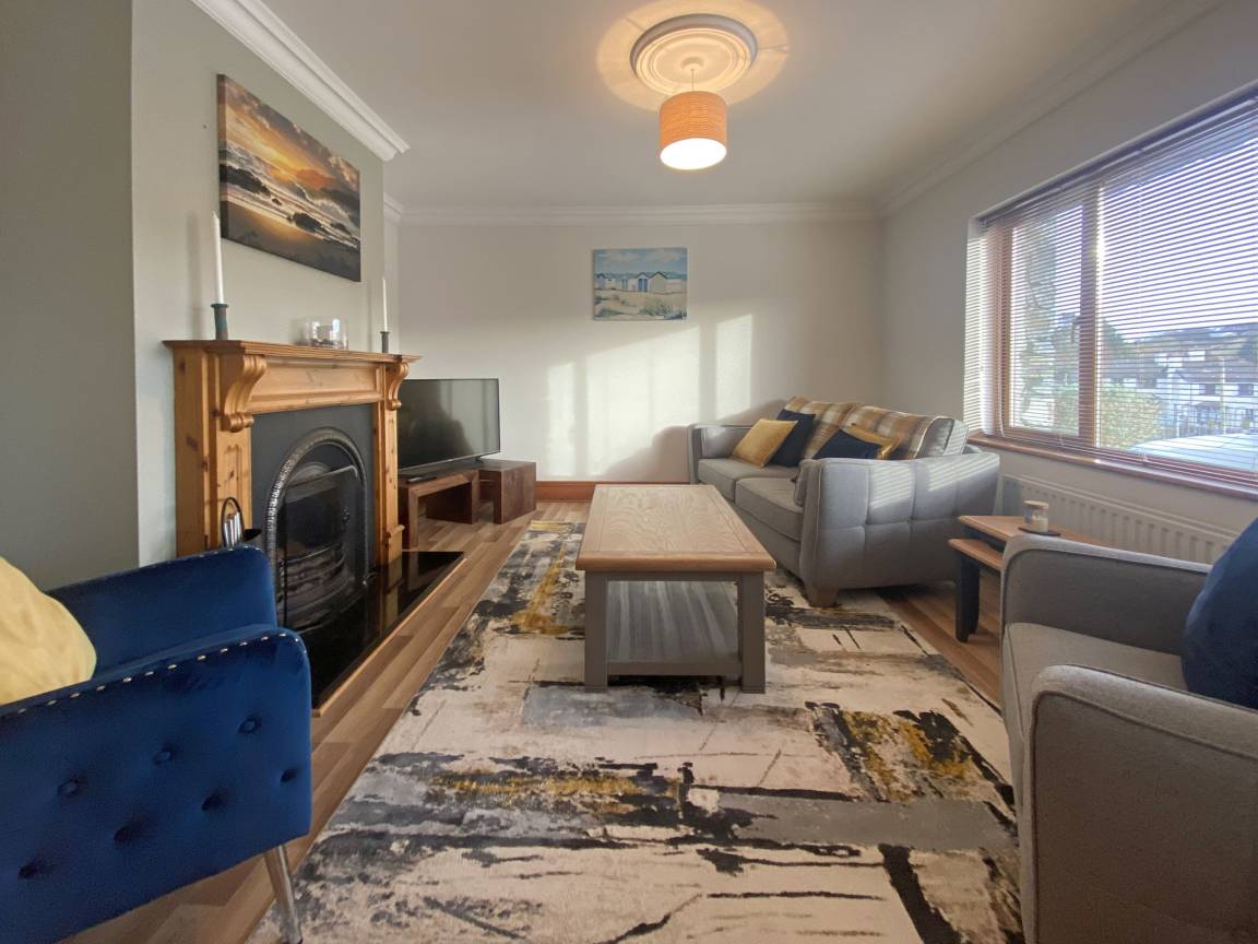 150 M² House ∙ 5 Bedrooms ∙ 9 Guests - Clifden