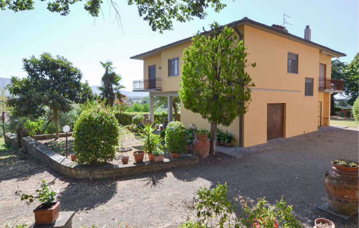 110 M² House ∙ 3 Bedrooms ∙ 6 Guests - Arezzo