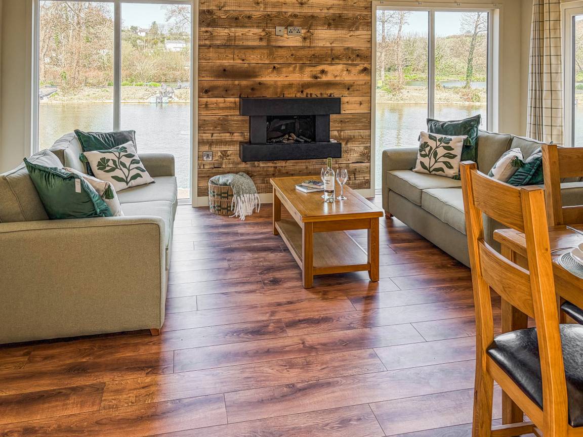 Cottage ∙ 3 Bedrooms ∙ 6 Guests - Newquay