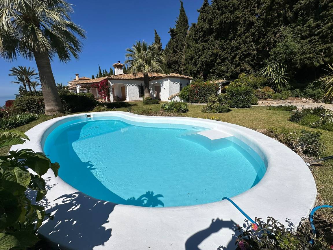 200 M² Villa ∙ 3 Schlafzimmer ∙ 6 Gäste - Salobreña