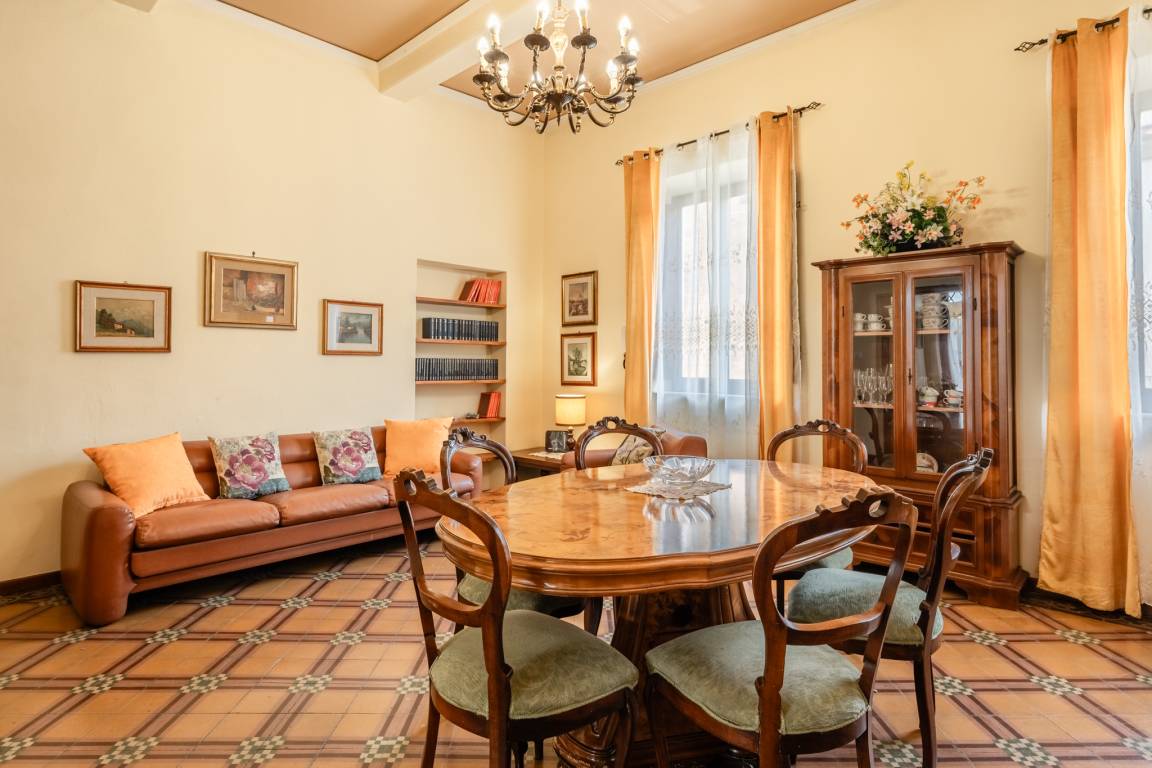 65 M² Ferienhaus ∙ 2 Schlafzimmer ∙ 4 Gäste - Altopascio