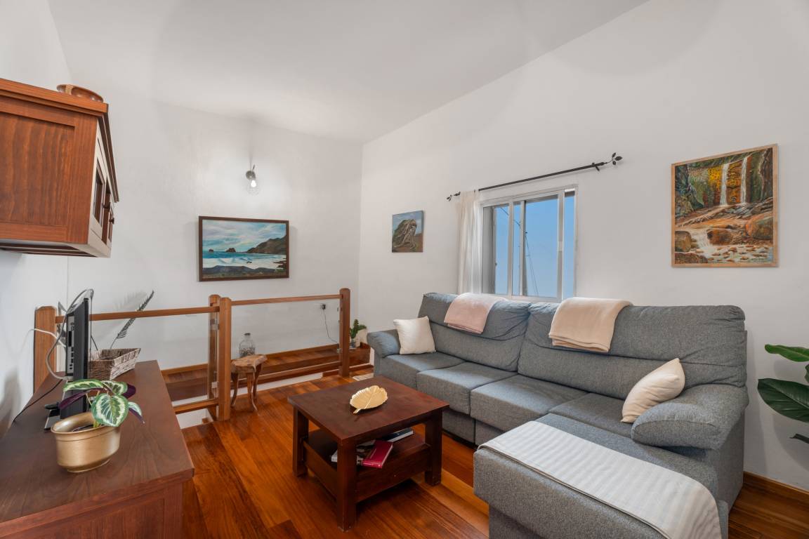 80 M² House ∙ 2 Bedrooms ∙ 5 Guests - El Hierro