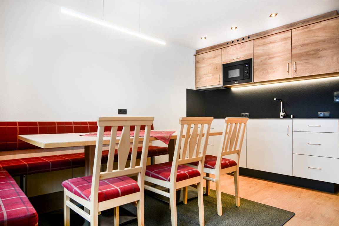 80 M² Apartment ∙ 3 Bedrooms ∙ 8 Guests - Ischgl