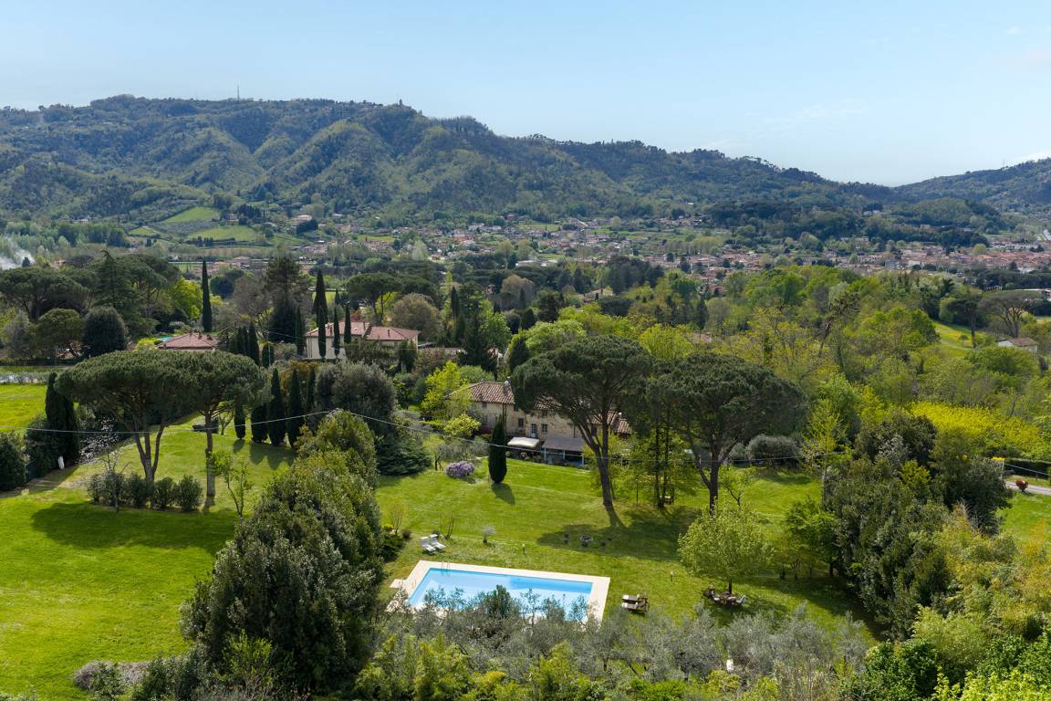 260 M² Villa ∙ 5 Chambres ∙ 10 Personnes - Viareggio