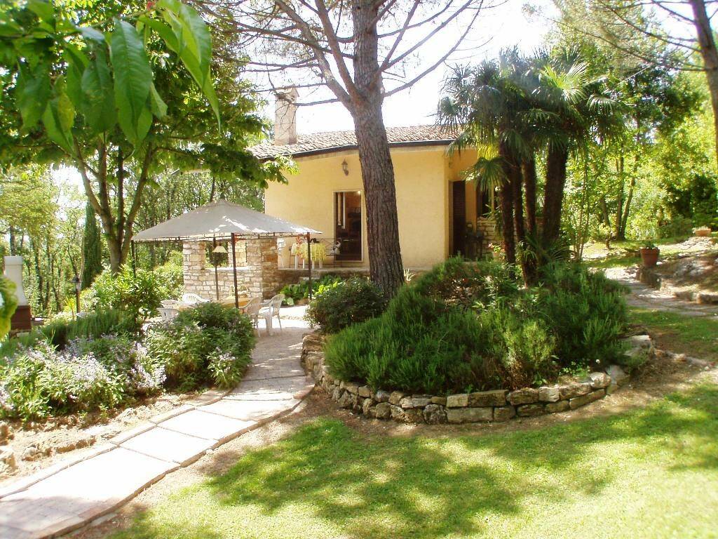 65 M² Ferienhaus ∙ 2 Schlafzimmer ∙ 5 Gäste - Suvereto