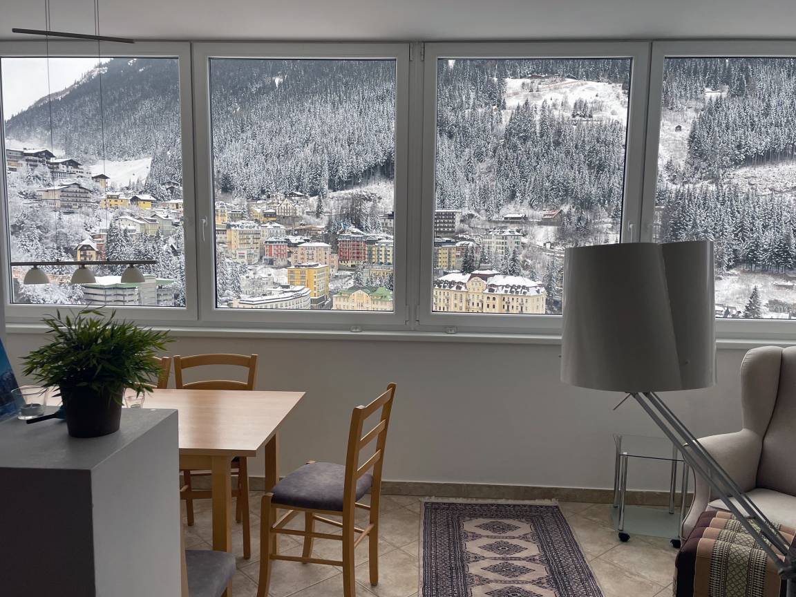 90 M² Apartment ∙ 2 Bedrooms ∙ 4 Guests - Bad Gastein