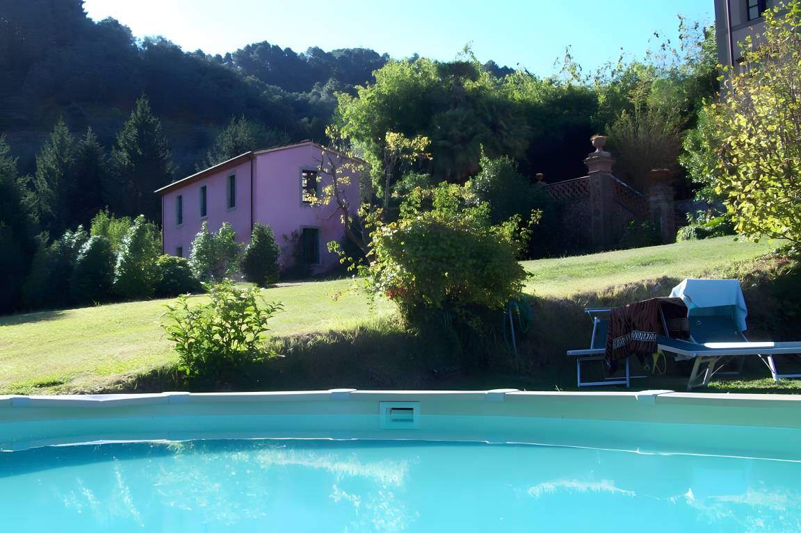 65 M² Villa ∙ 2 Habitaciones ∙ 6 Huéspedes - Camaiore