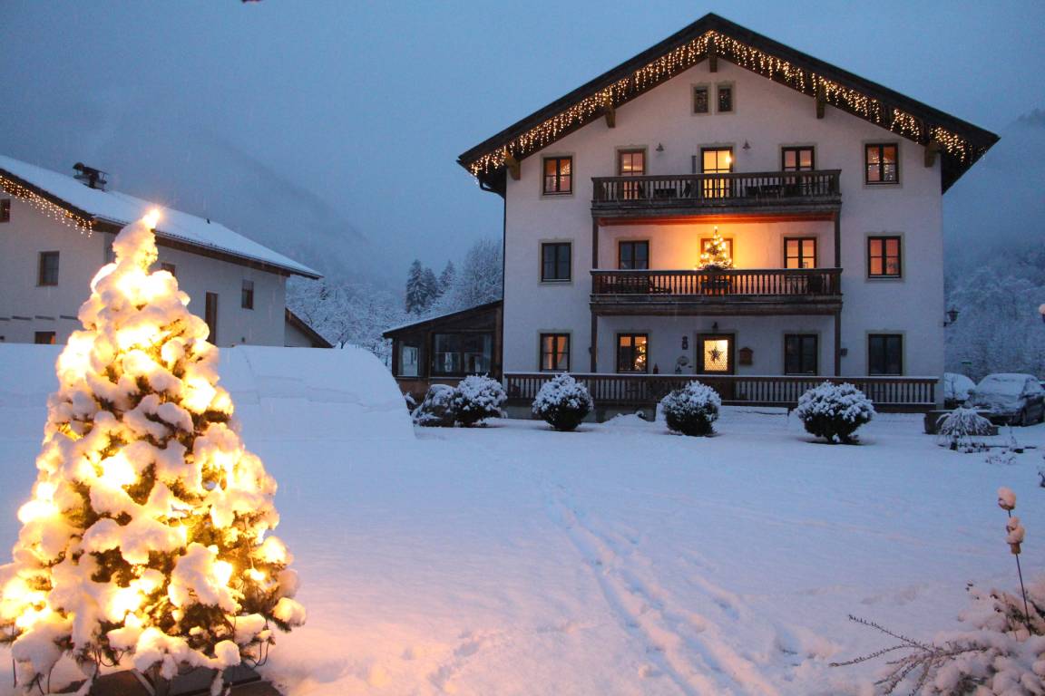 77 M² Appartement ∙ 2 Chambres ∙ 4 Personnes - Ruhpolding