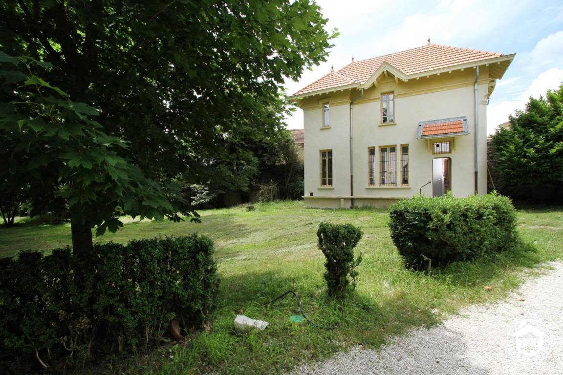60 M² Gîte ∙ 2 Chambres ∙ 4 Personnes - Montélimar
