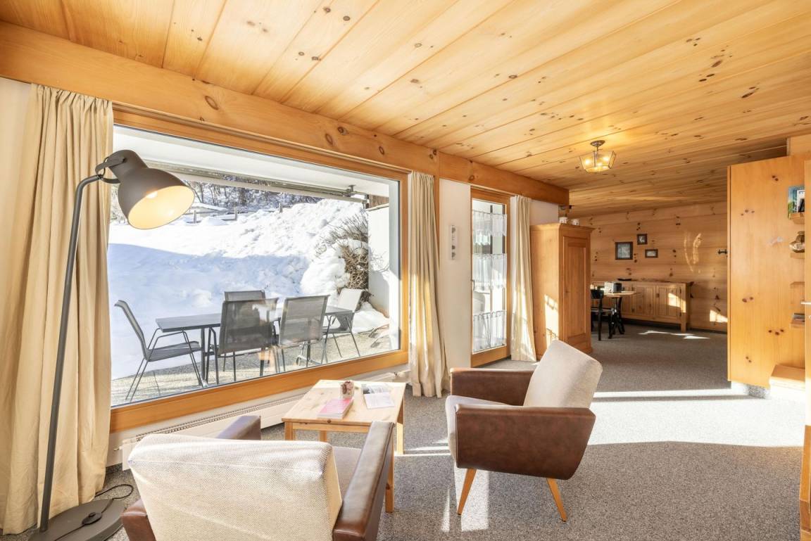 59 M² Ferienwohnung ∙ 1 Schlafzimmer ∙ 4 Gäste - Tarasp