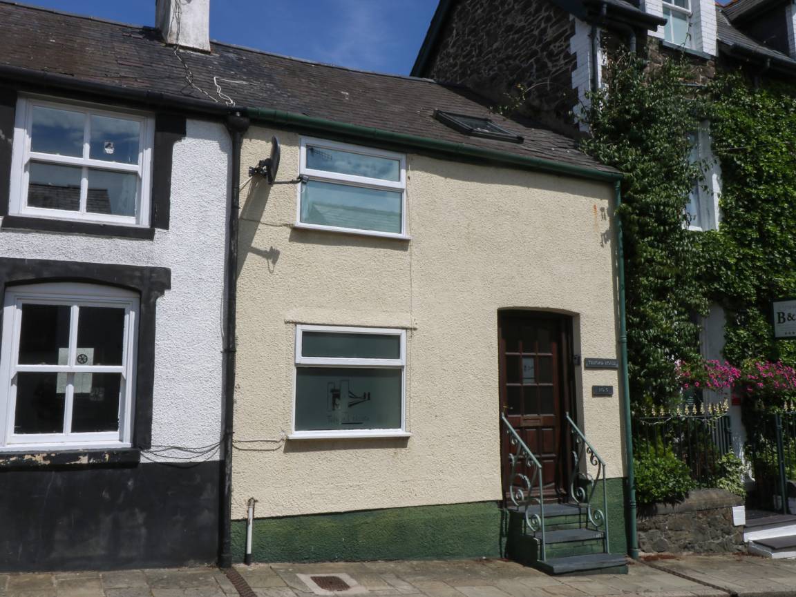 Cottage ∙ 2 Bedrooms ∙ 4 Guests - Conwy