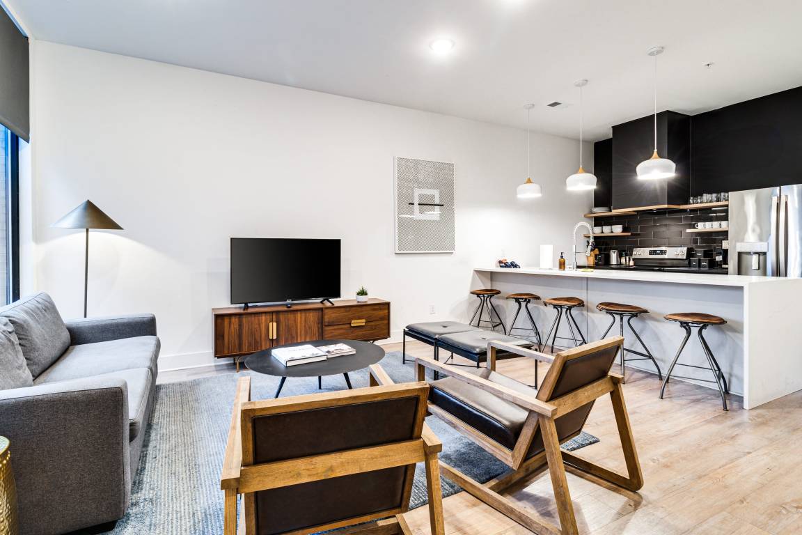 427 M² House ∙ 8 Bedrooms ∙ 20 Guests - Nashville, TN