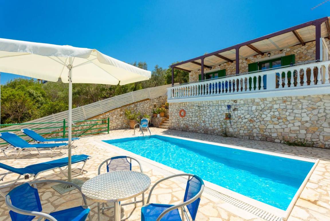 115 M² Villa ∙ 3 Schlafzimmer ∙ 7 Gäste - Paxos