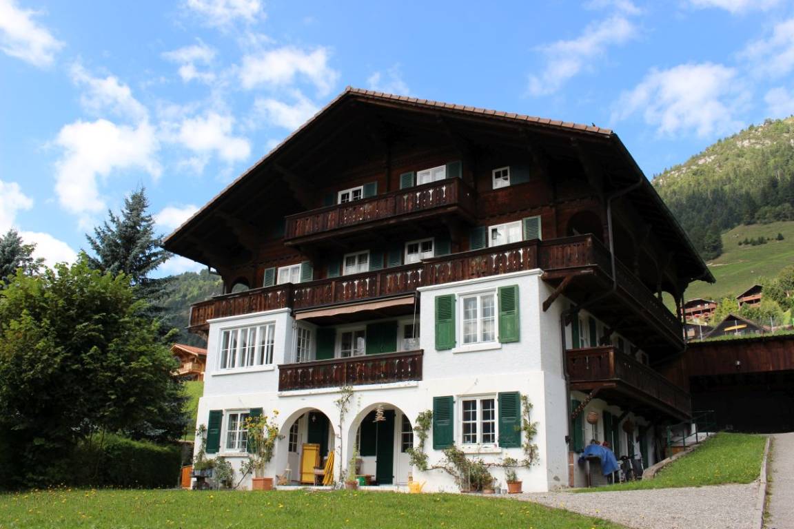 89 M² Appartement ∙ 3 Chambres ∙ 6 Personnes - Jaun