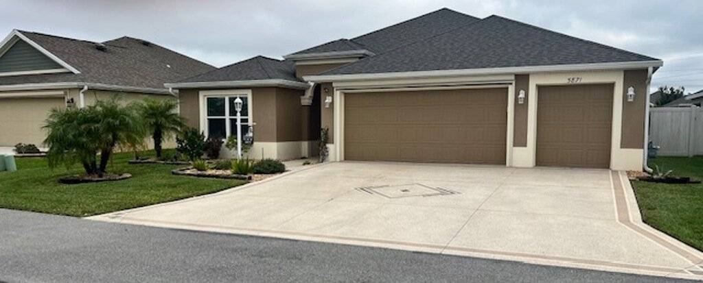 House ∙ 3 Bedrooms ∙ 6 Guests - Lake Weir, FL