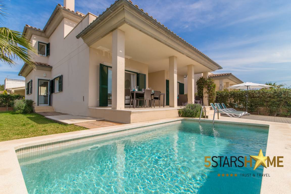208 M² Villa ∙ 4 Slaapkamers ∙ 8 Gasten - Alcúdia