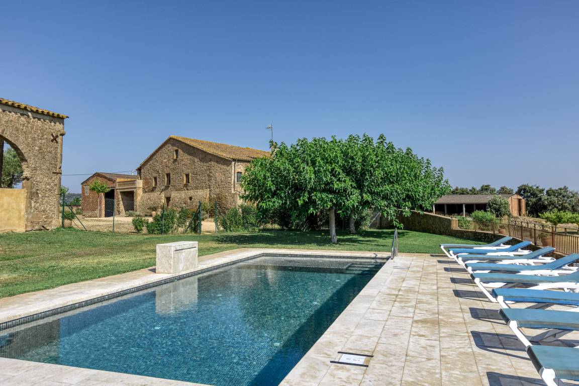 127 M² Apartamento ∙ 3 Quartos ∙ 8 Hóspedes - Peratallada