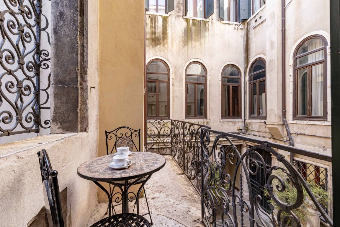 55 M² Apartamento ∙ 1 Quarto ∙ 4 Hóspedes - Veneza