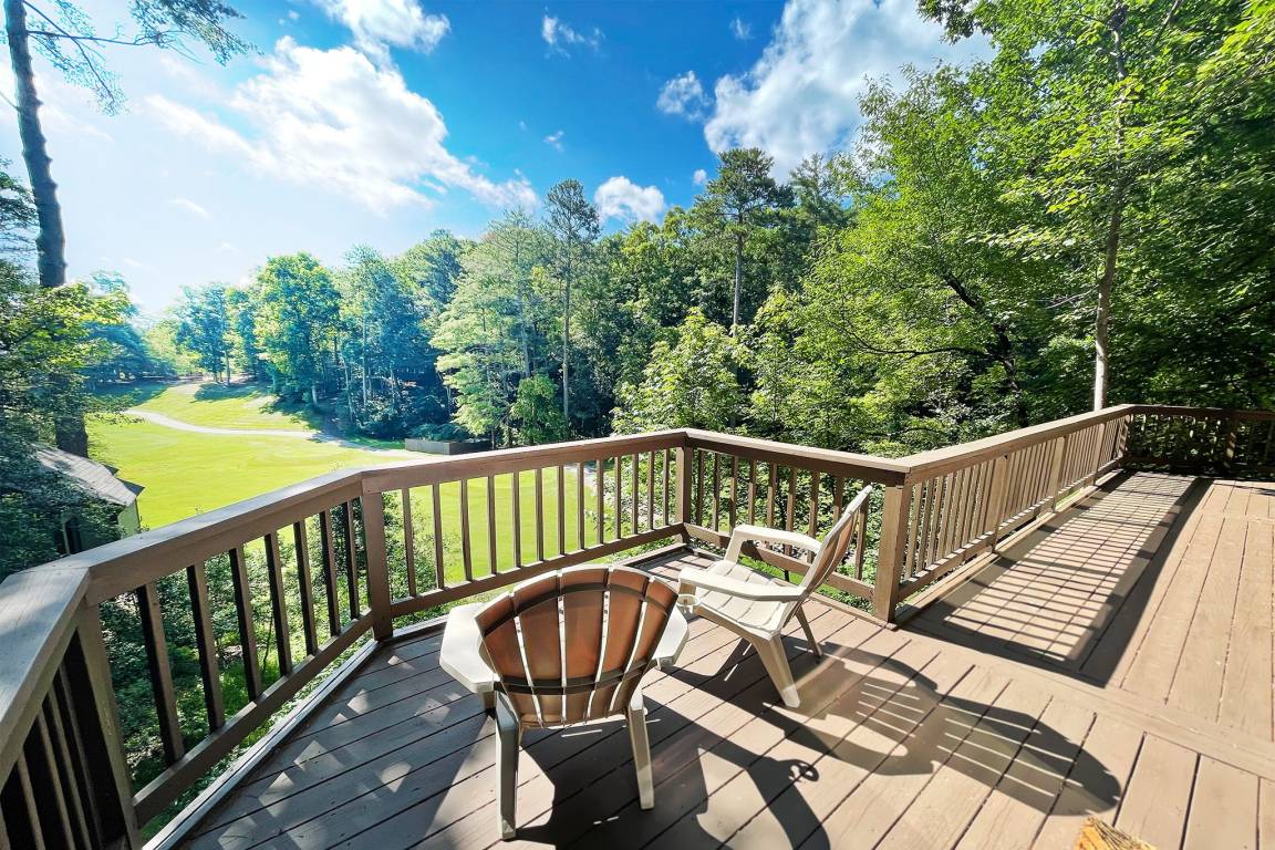 132 M² House ∙ 2 Bedrooms ∙ 8 Guests - Georgia, GA