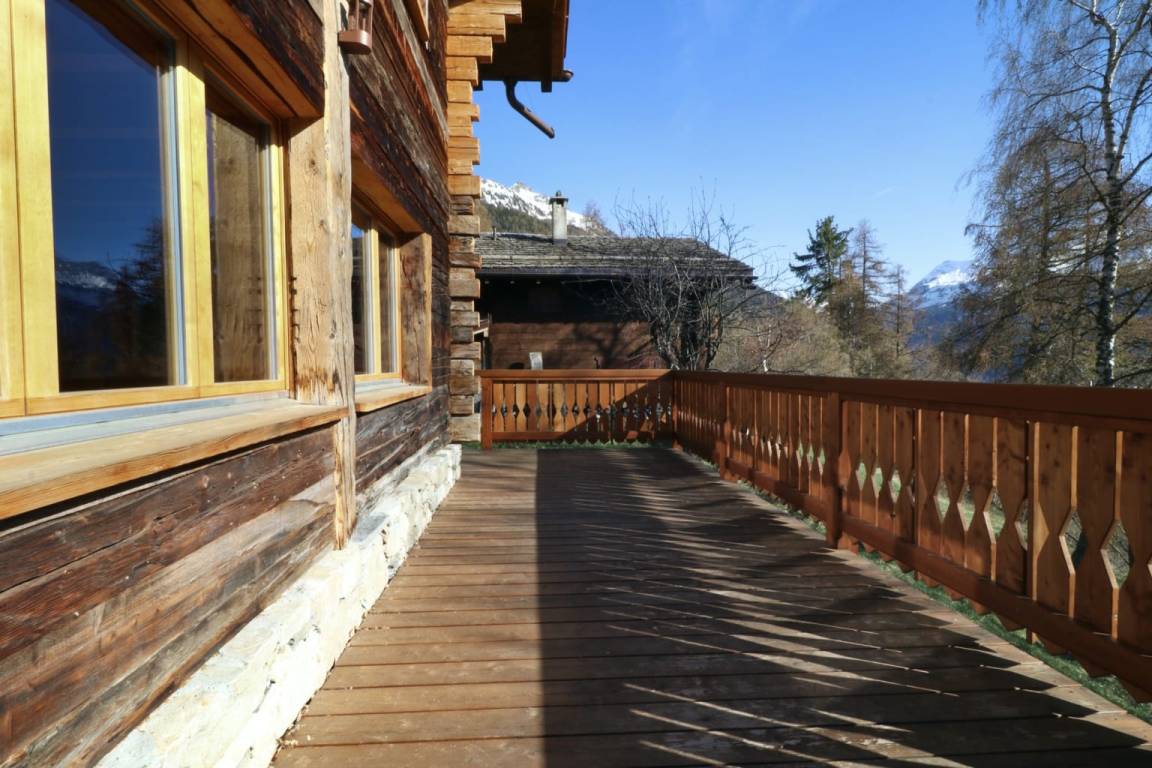55 M² Chalet ∙ 2 Bedrooms ∙ 4 Guests - Switzerland