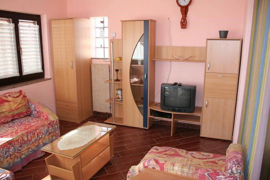 100 M² Apartamento ∙ 3 Habitaciones ∙ 8 Huéspedes - Medulin