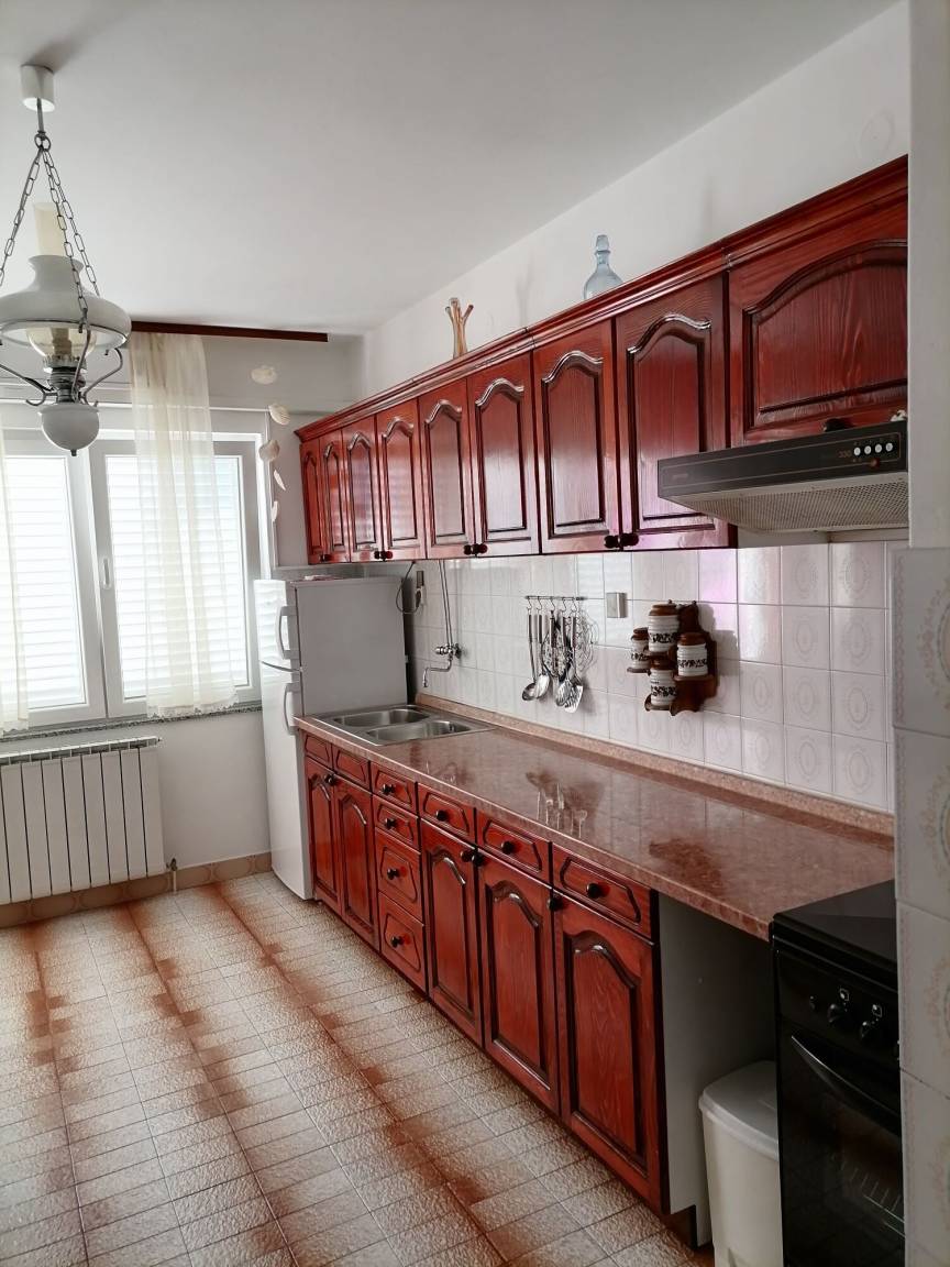 100 M² Ferienwohnung ∙ 3 Schlafzimmer ∙ 6 Gäste - Lopar