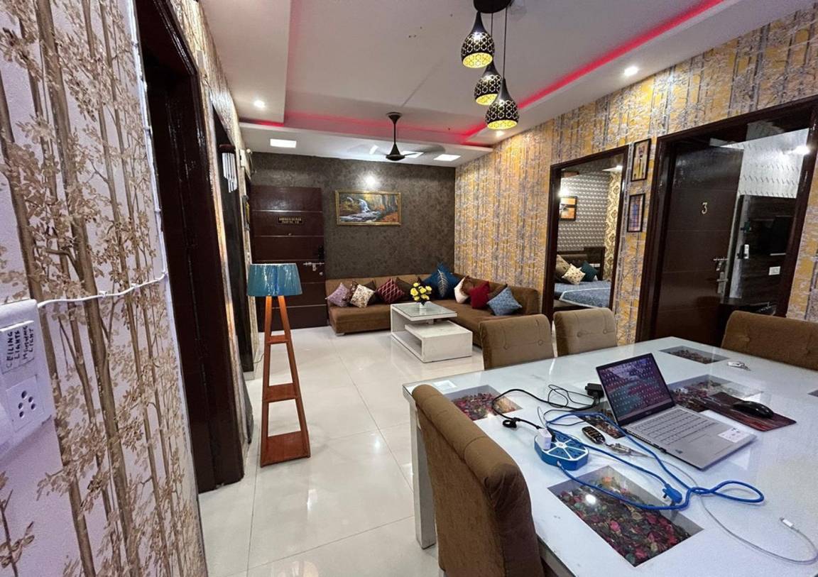 144 M² Apartment ∙ 3 Bedrooms ∙ 12 Guests - Panchkula