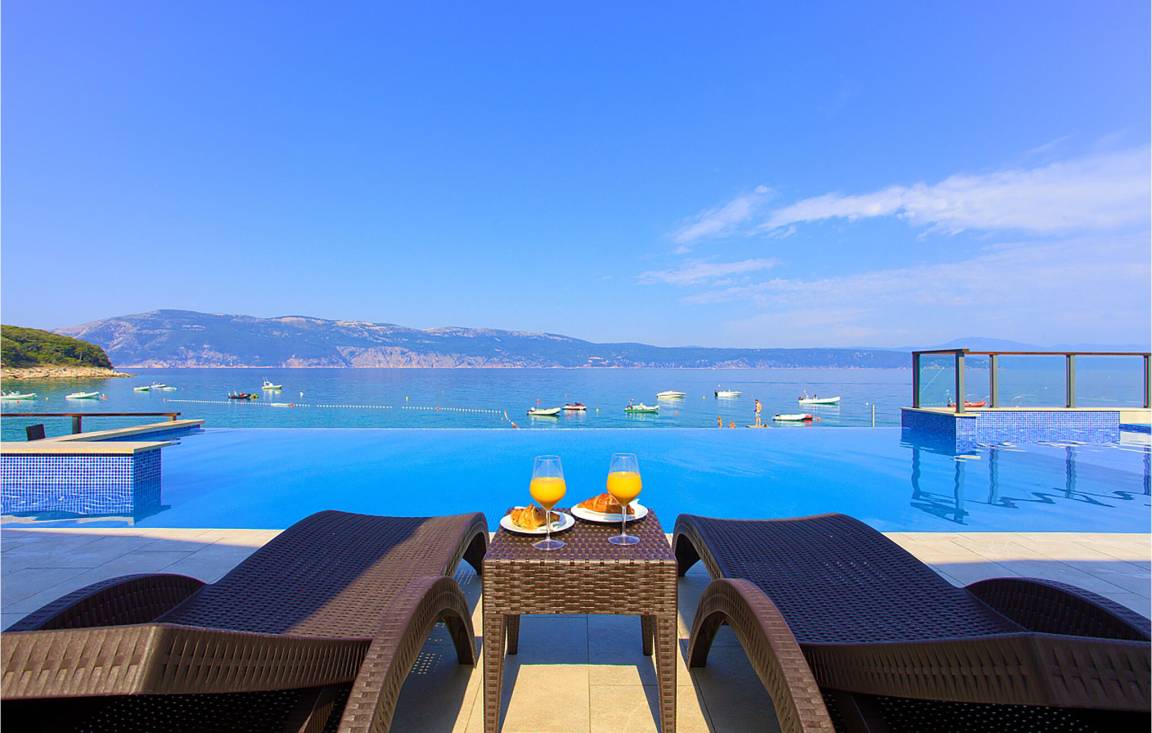 36 M² Camping ∙ 2 Bedrooms ∙ 6 Guests - Krk, Hırvatistan