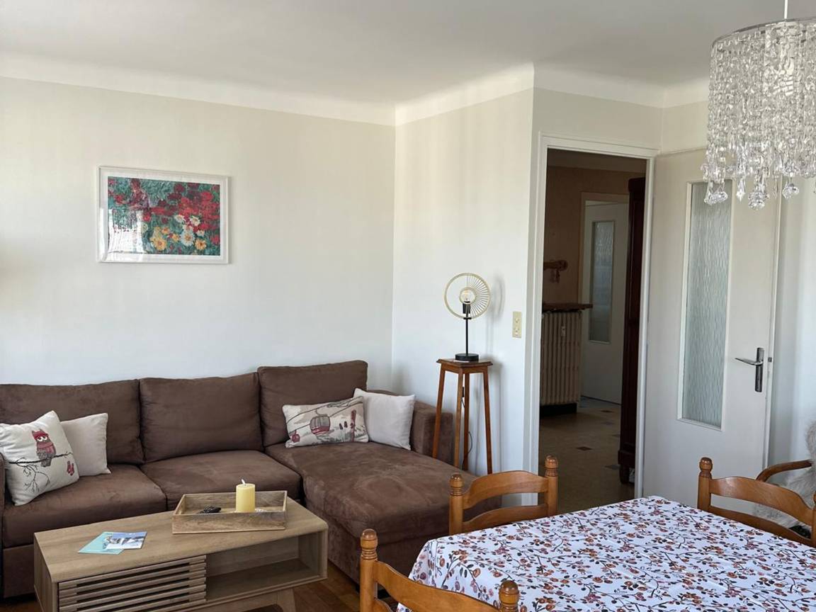 81 M² Appartement ∙ 2 Chambres ∙ 5 Personnes - Évian-les-Bains
